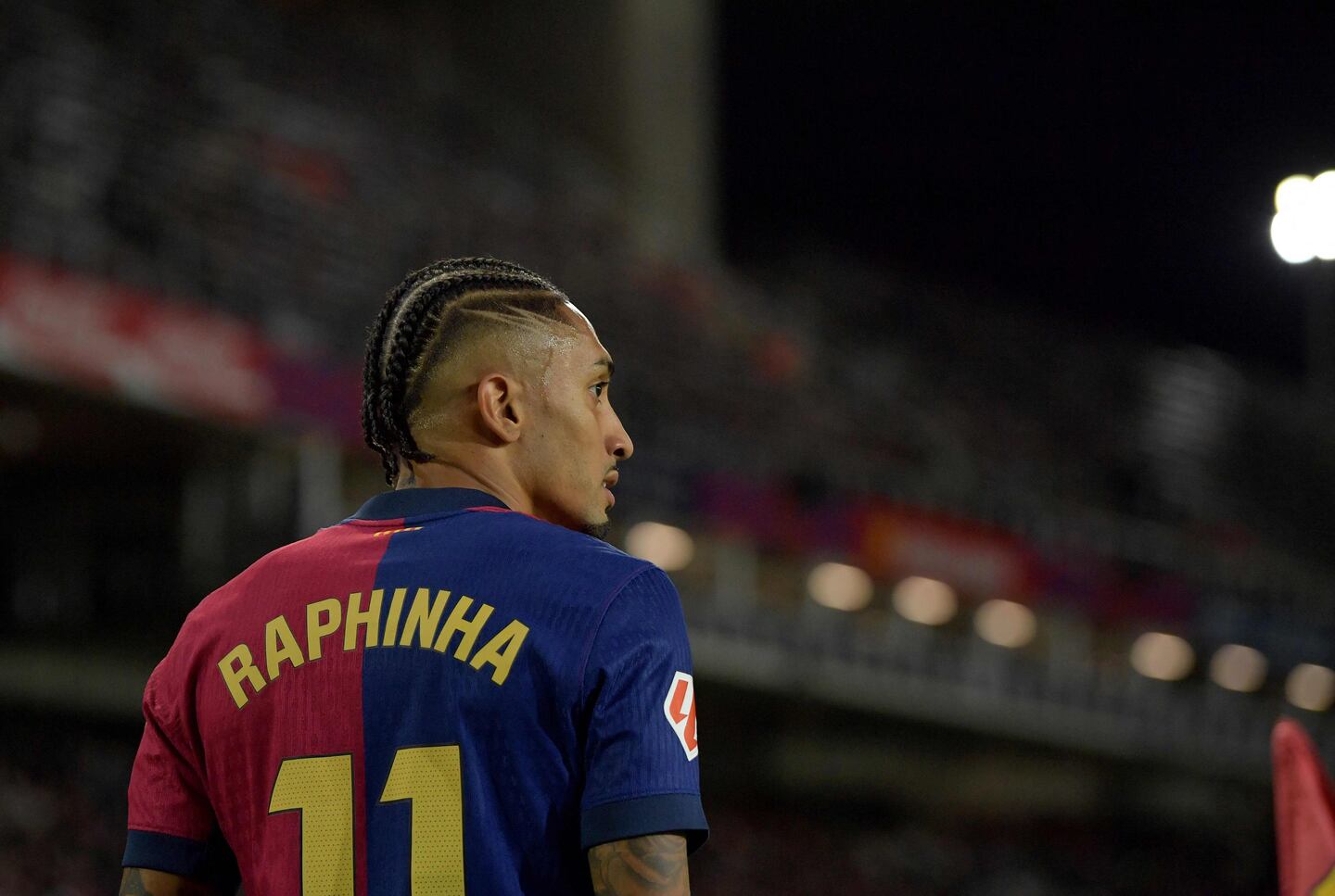 Video: ¡Raphinha se volvió loco! Discute y empuja a sus compañeros ...