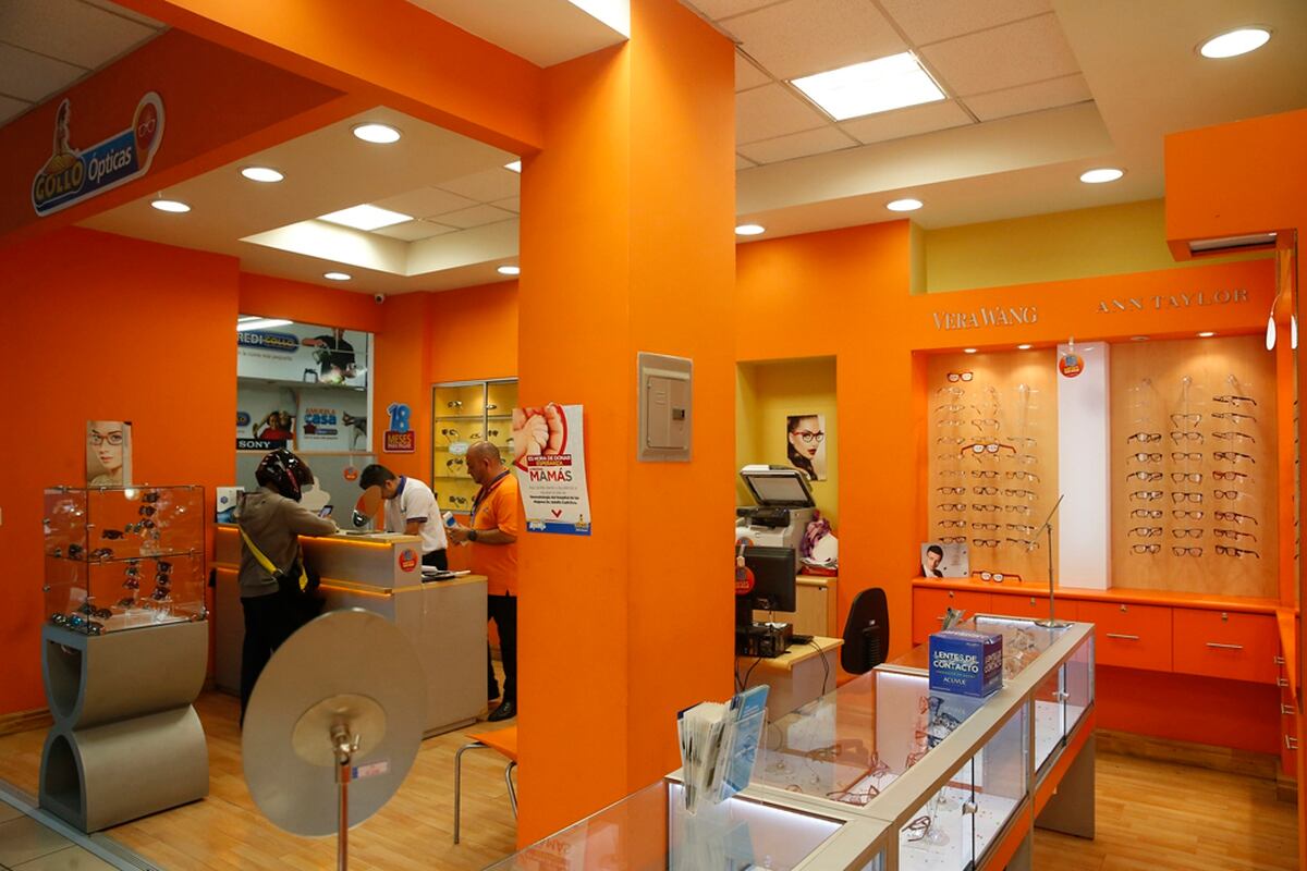 Ópticas crecen dentro y fuera de Costa Rica - La Nación