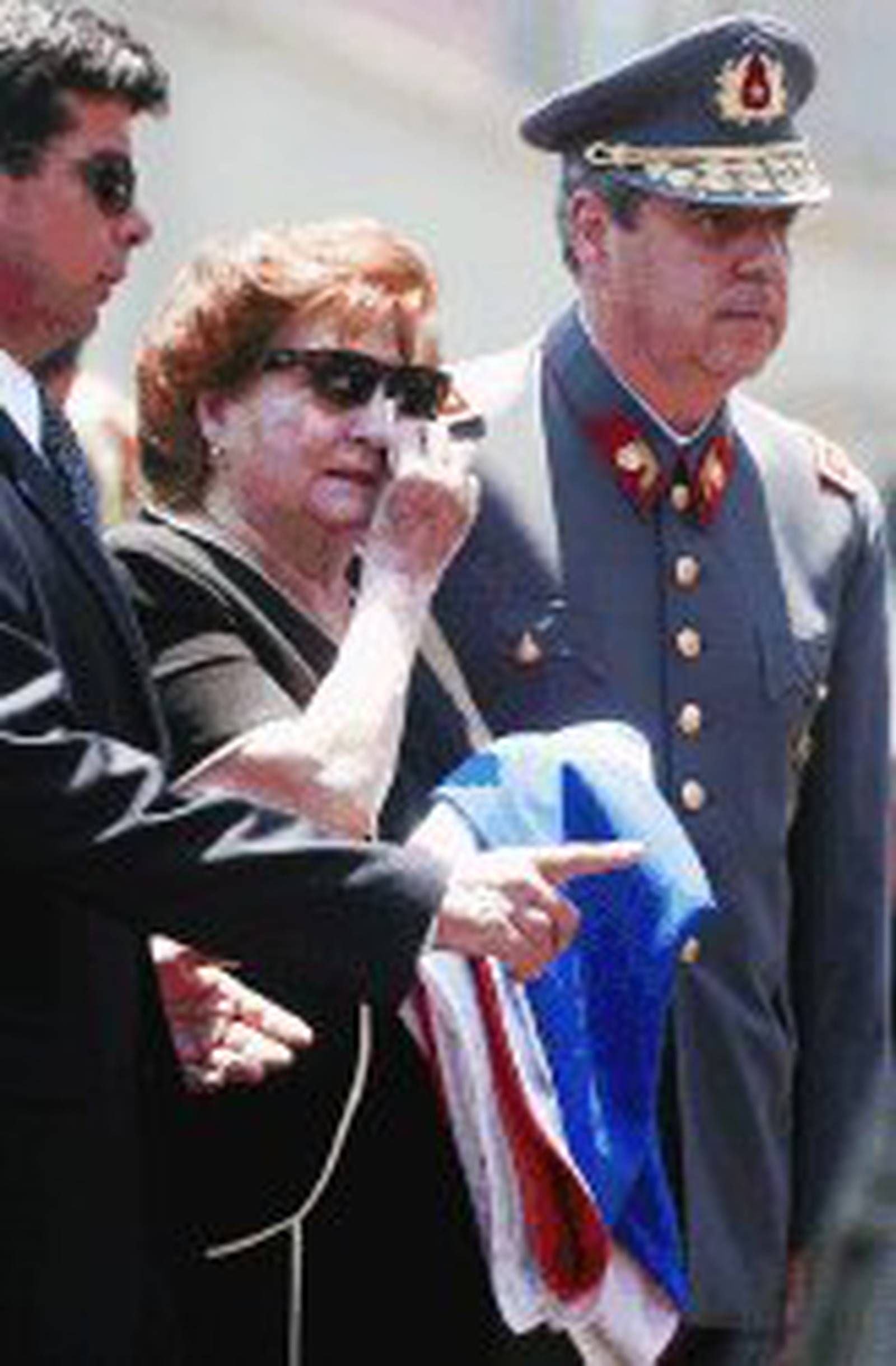 Funerales de Pinochet, entre dolor familiar y mitin político | La Nación
